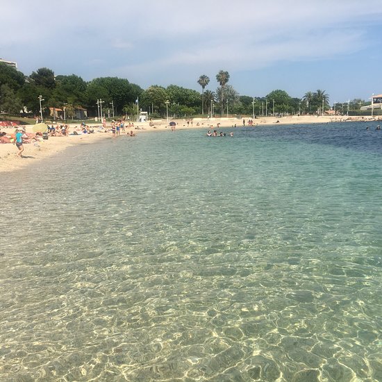 Promenade aux plages du Mourillon - Notre Dame de la Paix